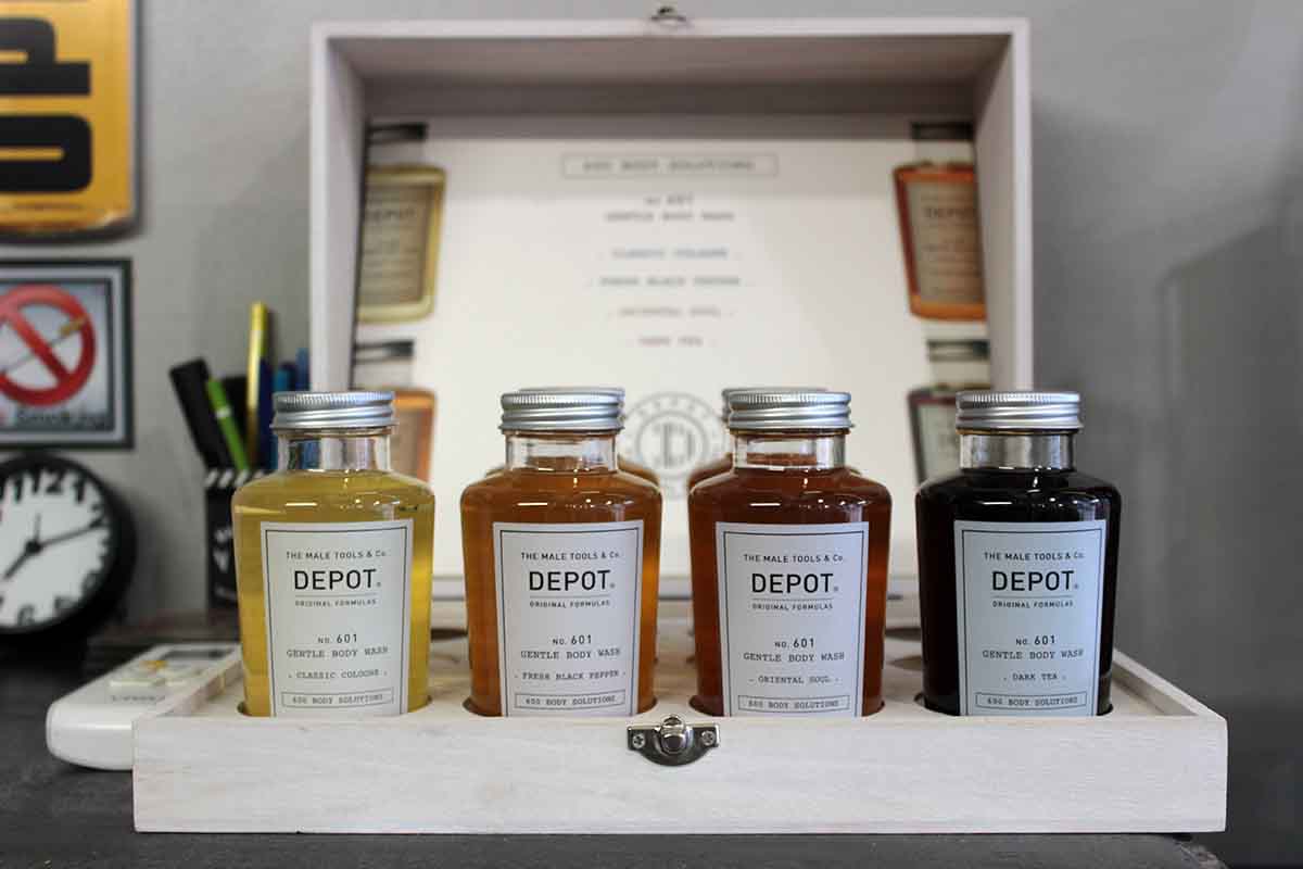 Barberian Barber Shop: Μοναδικά κουρέματα, ξεχωριστά τριμαρίσματα και ...