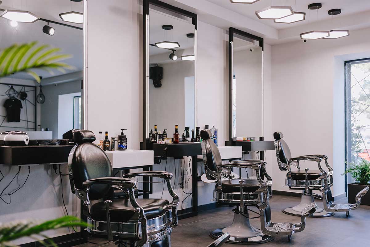 Imperial Barber Shop: Η βασιλική περιποίηση του «χθες» - Athens Hot Spots