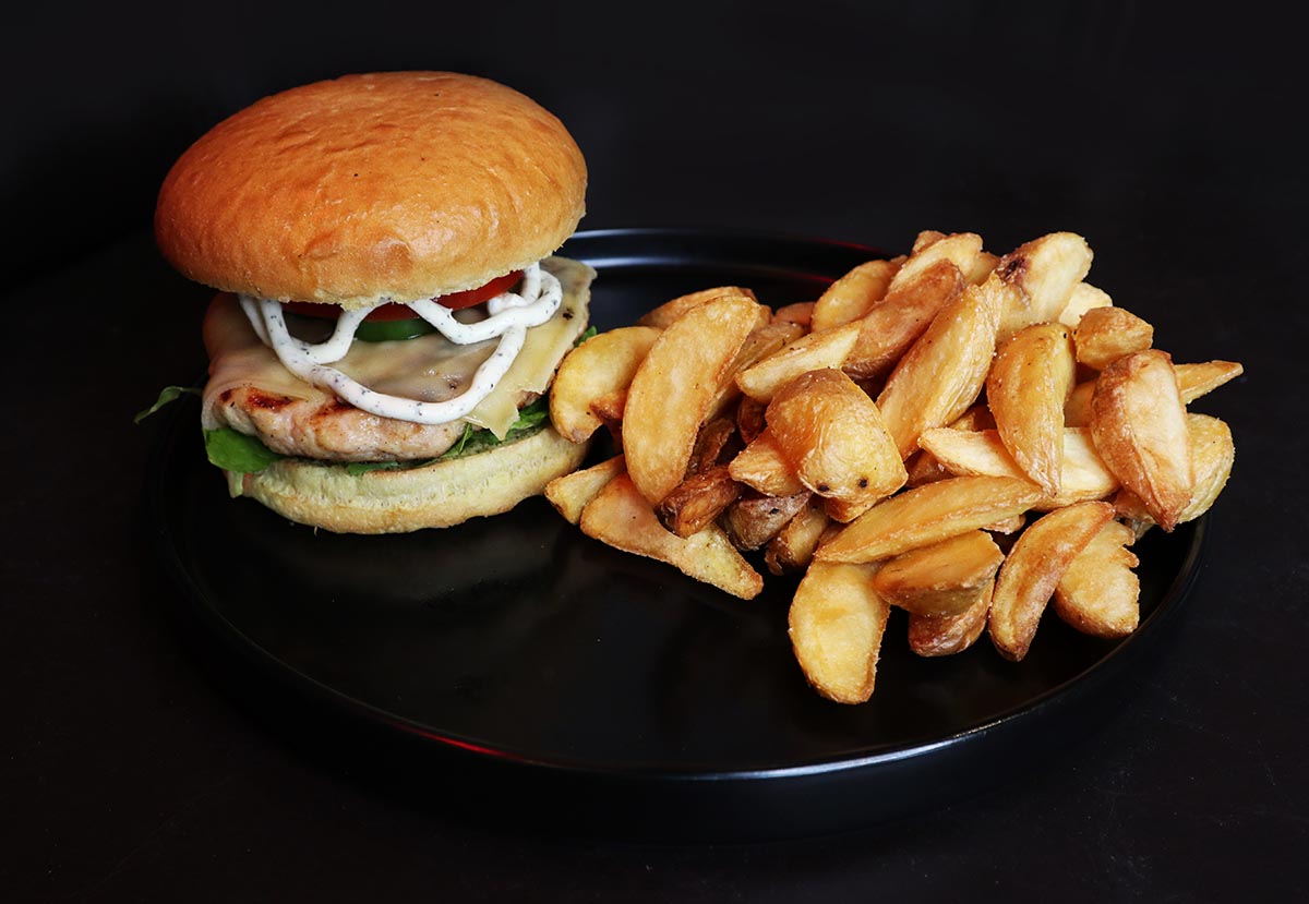 Jazz Burger Bar: Burgers, μπύρες και jazz στο Ίλιον και το Αιγάλεω ...