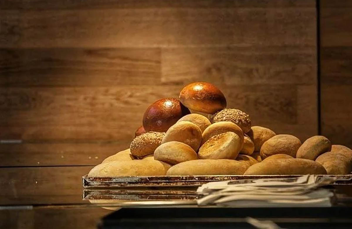Ζυμώσεις Πουρνάρα: Παράδοση, μια διαχρονική αξία - Athens Hot Spots