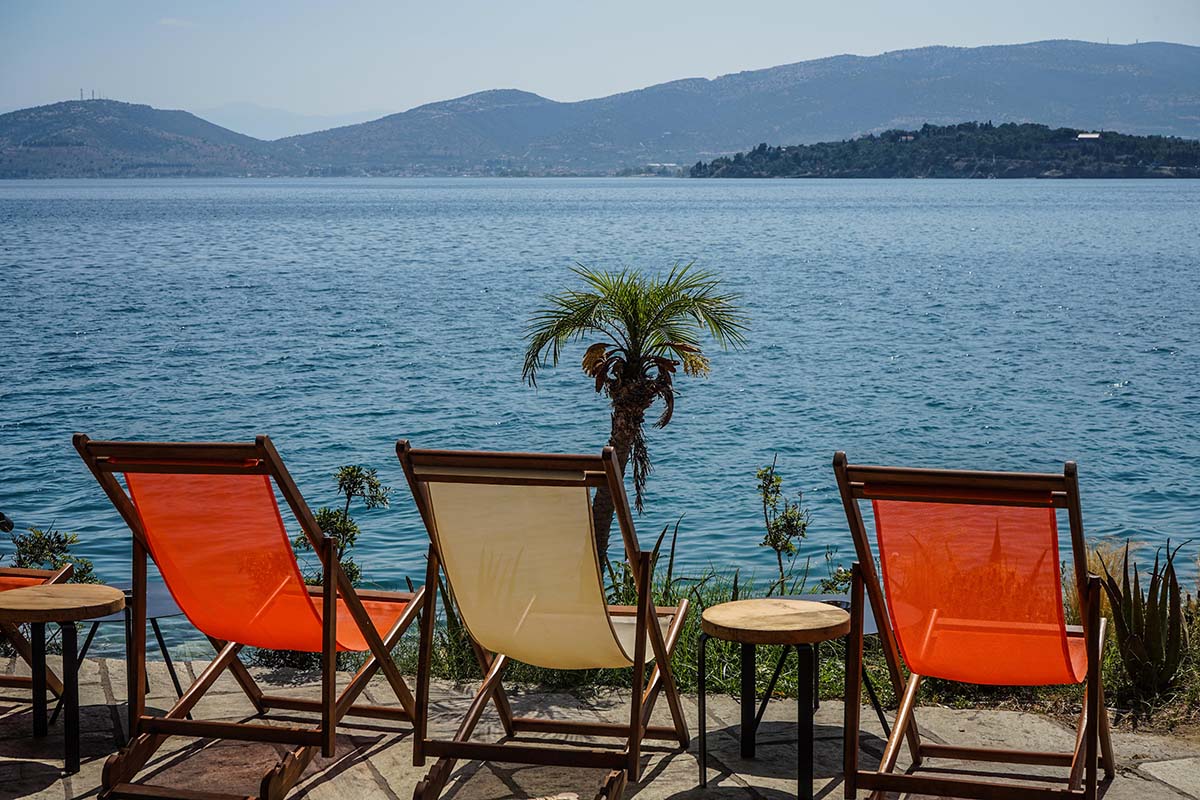 Isalos Beach Club: Ένας επίγειος παράδεισος χαλάρωσης και υψηλής ...