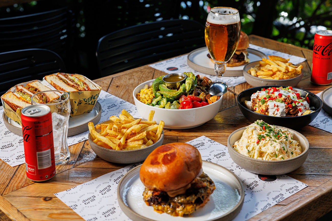 Τα πιο up scaled Burgers Αθήνας, μέσα από τη σύγχρονη οπτική του Juicy ...