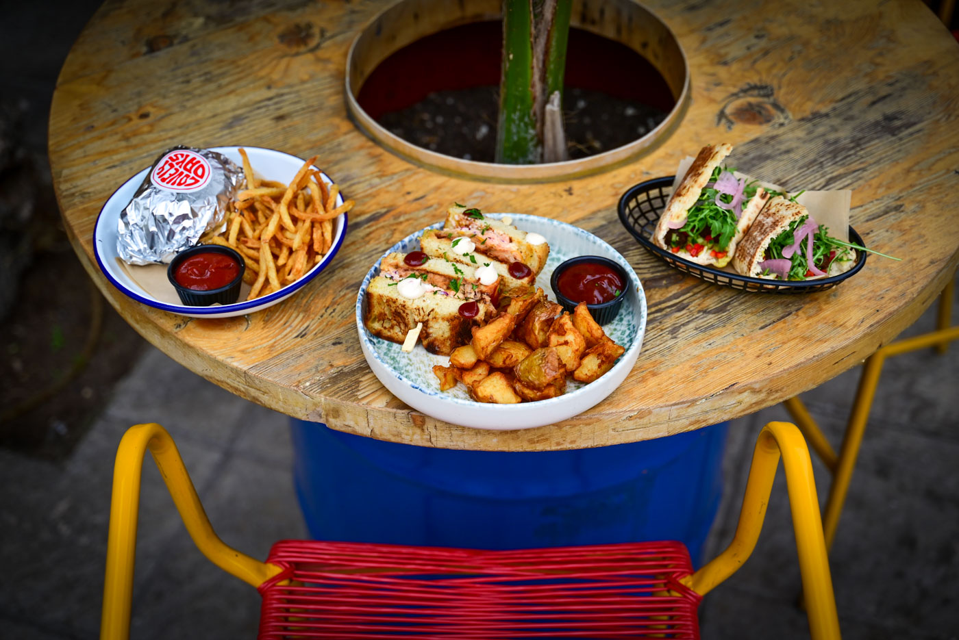 Το Lovely Days στο Περιστέρι μας συστήνει το νέο, lovely elevated menu ...