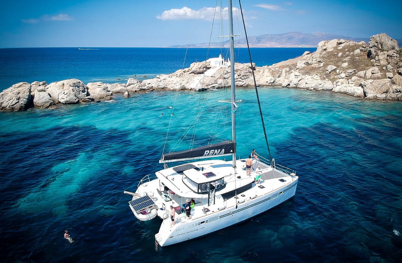 Naxos Yachting: Ζήσε τη Νάξο από το κατάστρωμα - Athens Hot Spots